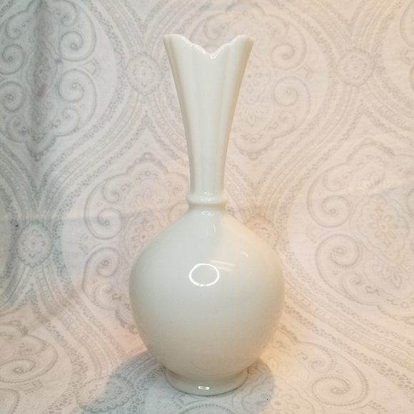 Lenox | Accents | Vintage Lenox Cream Colored Bud Vase Round Bulbous ...